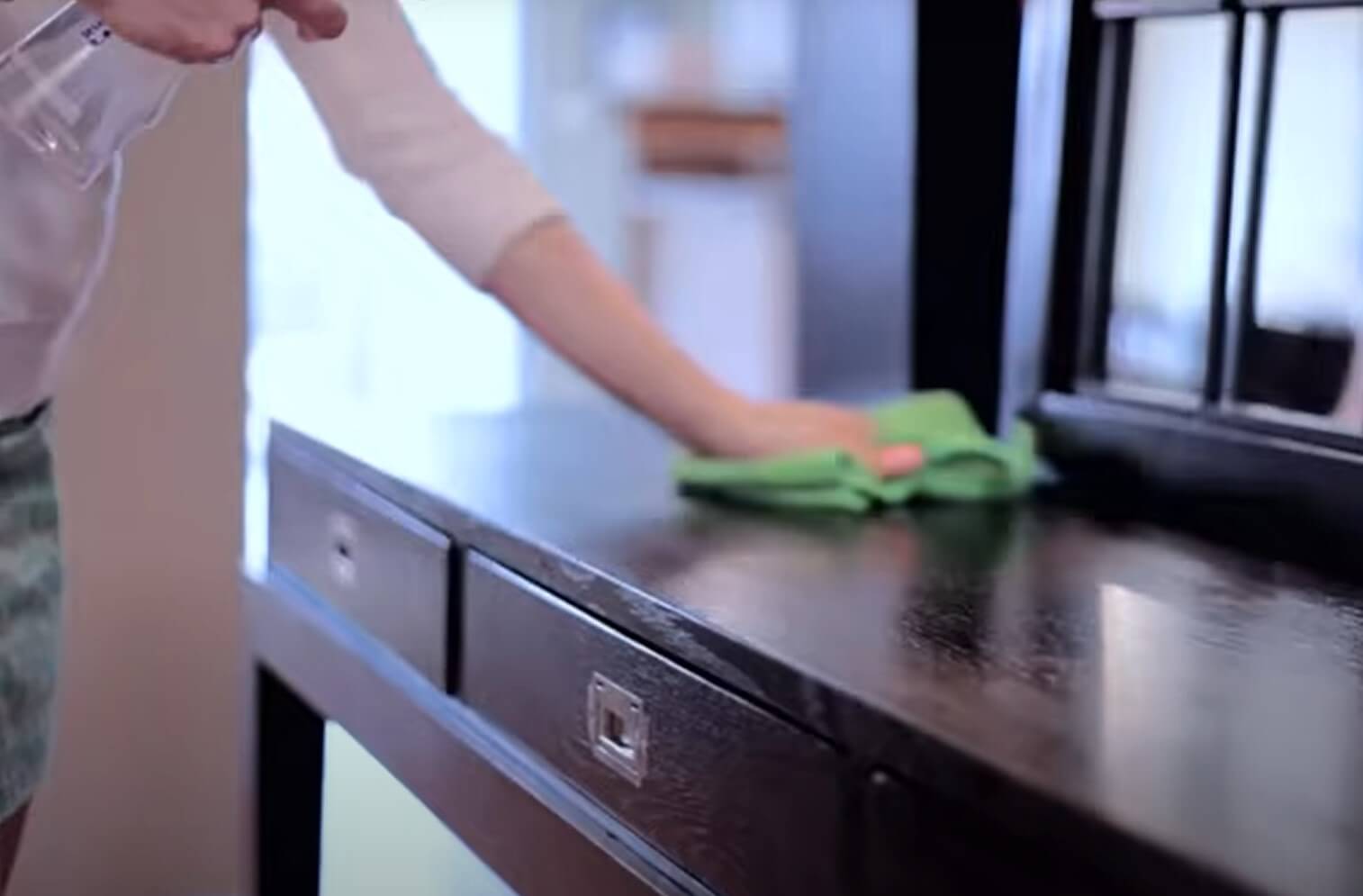 The Ultimate Guide to Cleaning and Maintaining Polyurethane Surfaces 2025