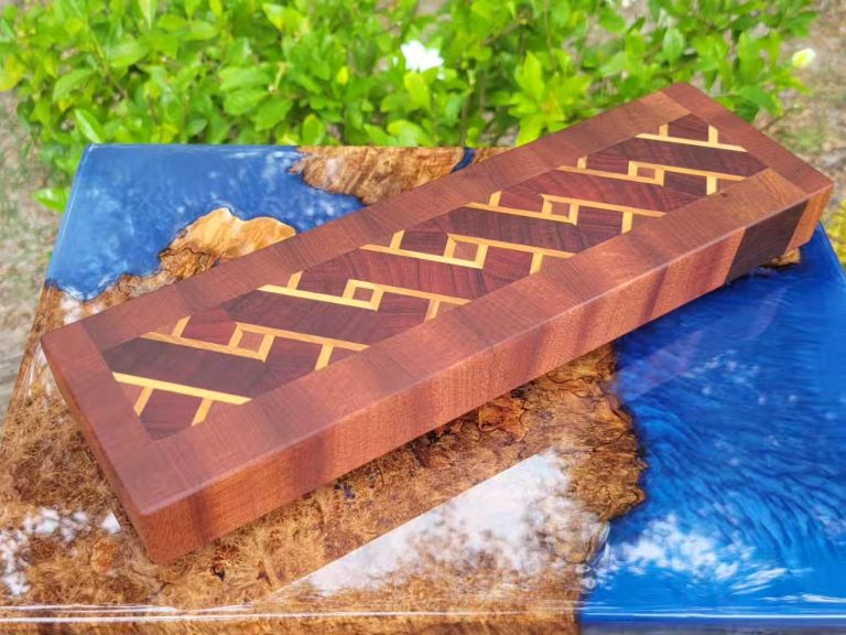 40 Unique Cutting Board Designs with Functionality and Style 2025