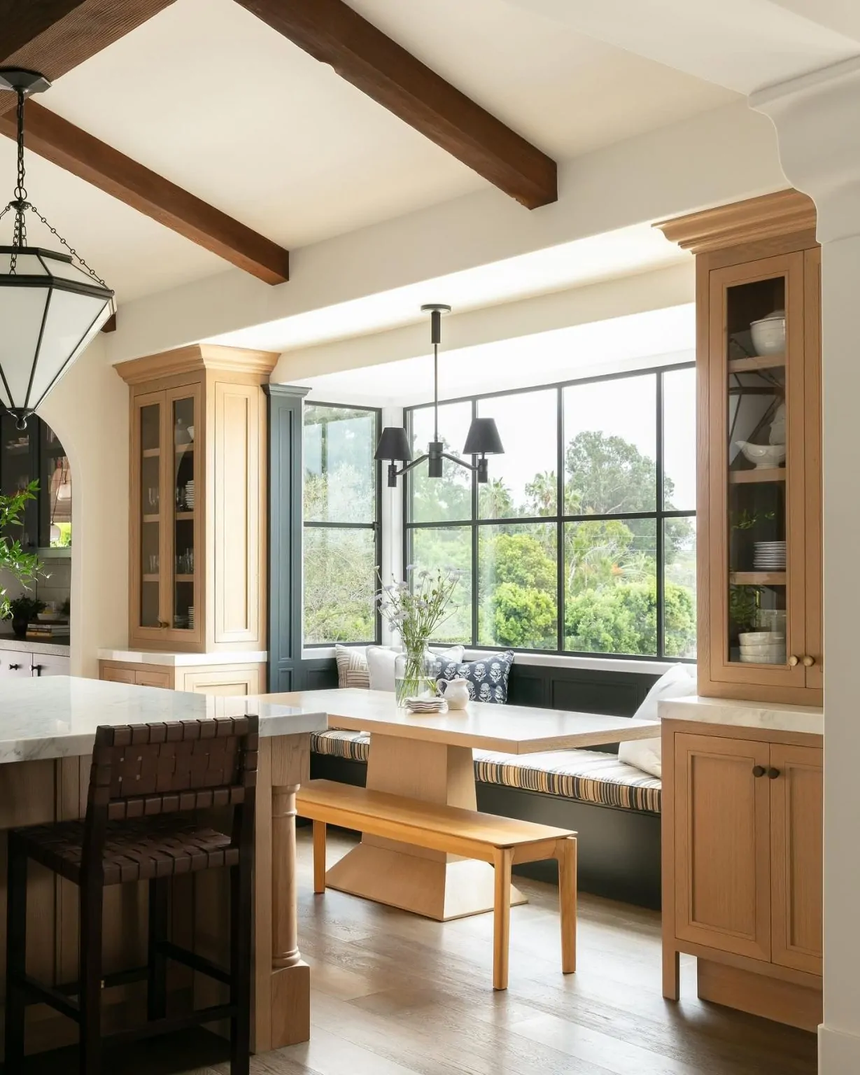 30 two-tone kitchen cabinets color combination ideas 2025