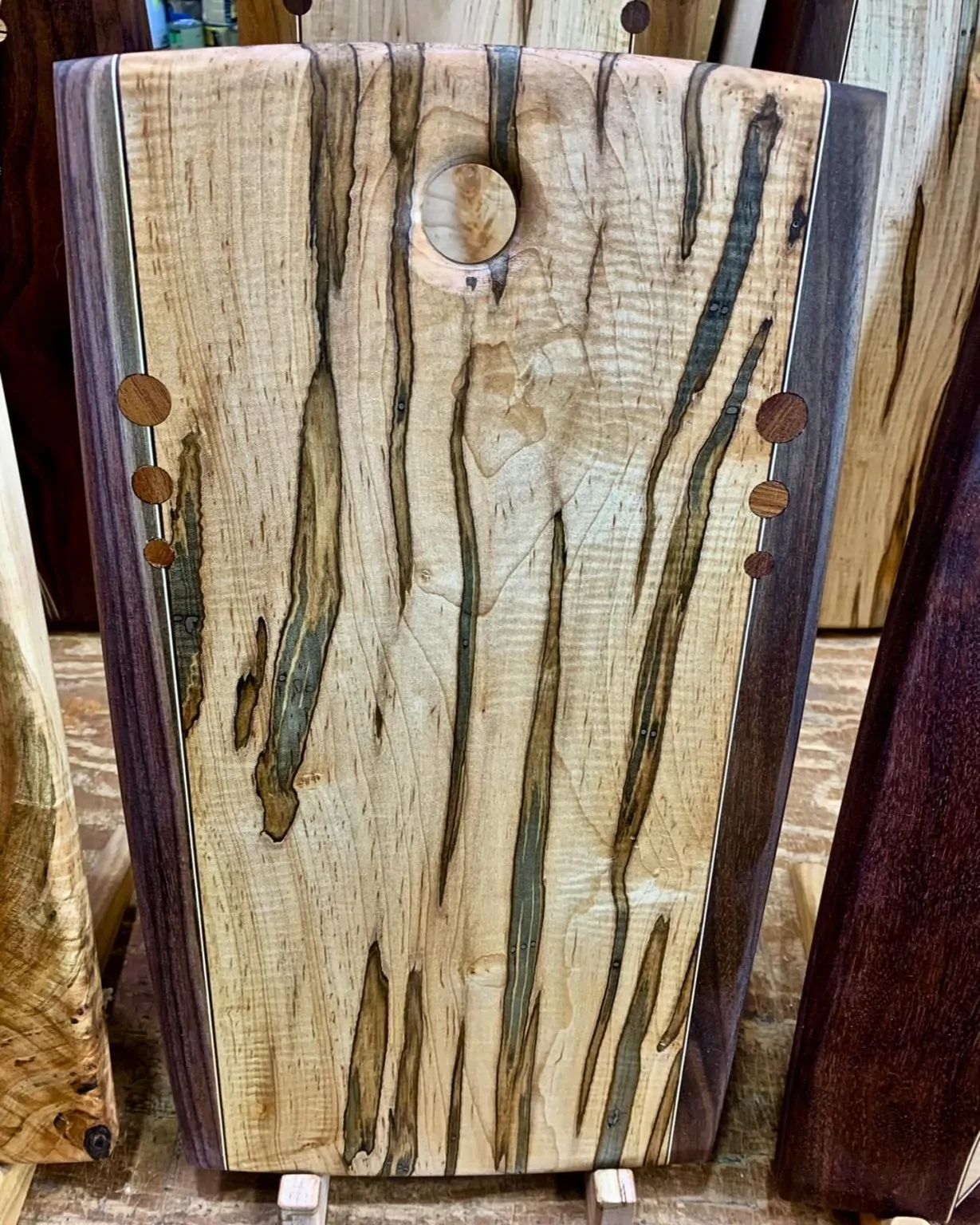 40 Unique Cutting Board Designs with Functionality and Style 2025