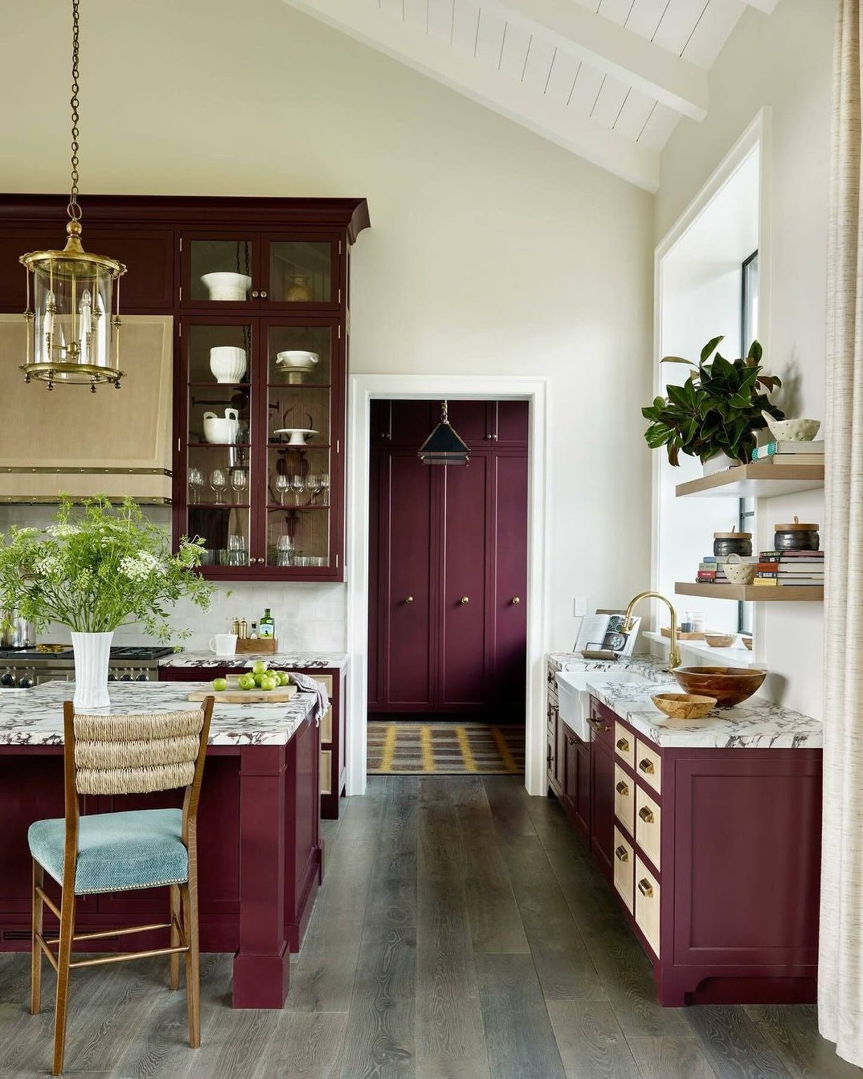 30 Kitchen Color Schemes to Try 2025
