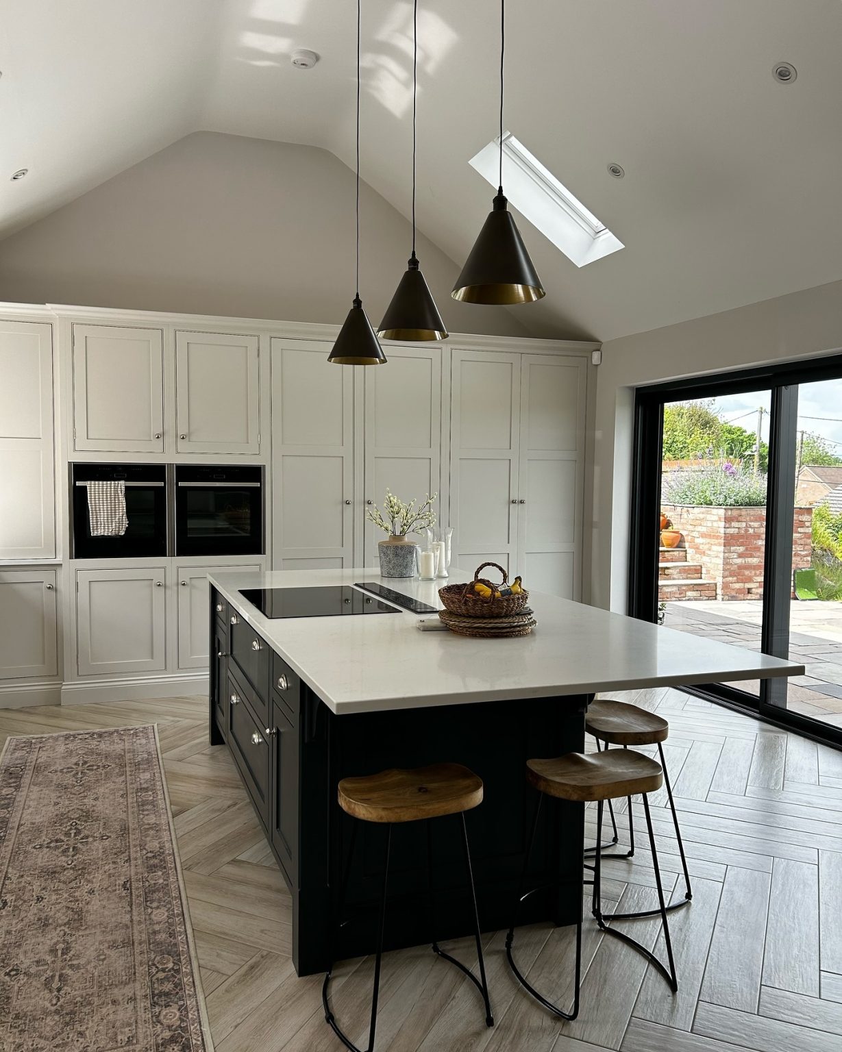 40 Genius Kitchen Island Ideas 2025