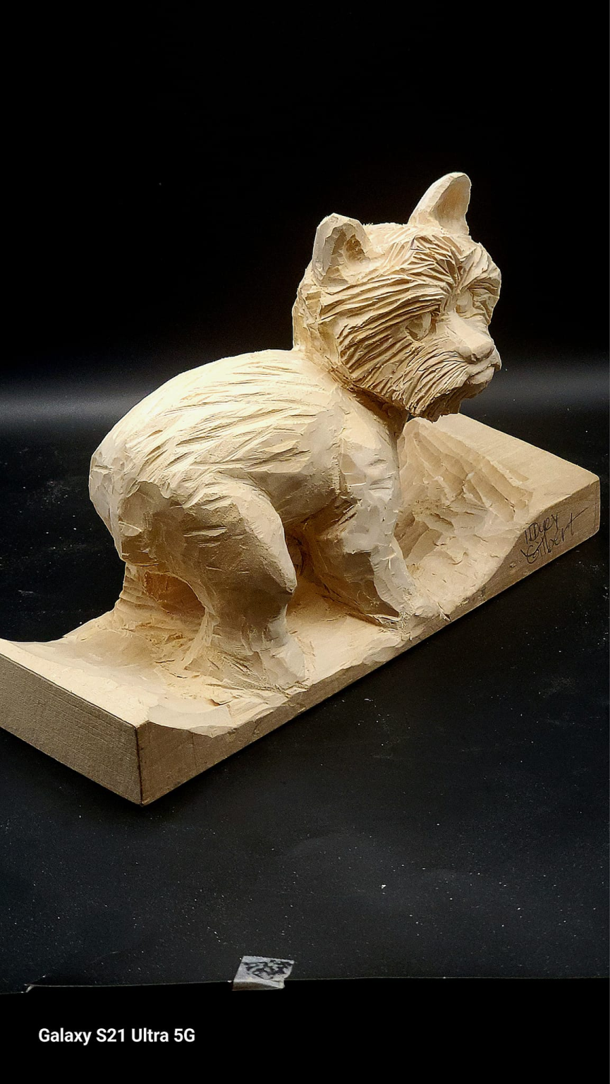 60 Easy wood carving projects for beginners 2025