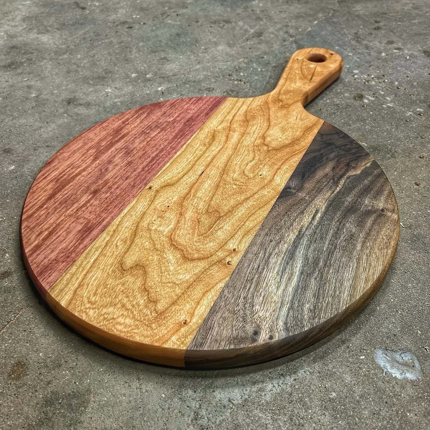 40 Unique Cutting Board Designs with Functionality and Style 2025