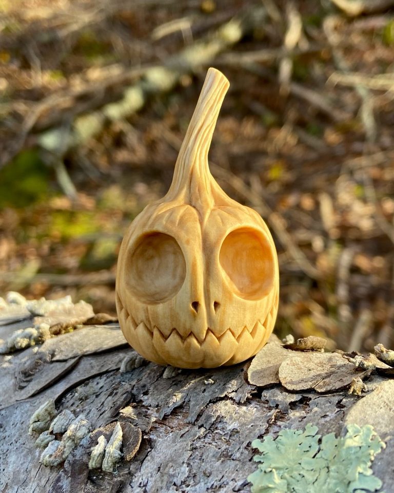 60 Easy wood carving projects for beginners 2025