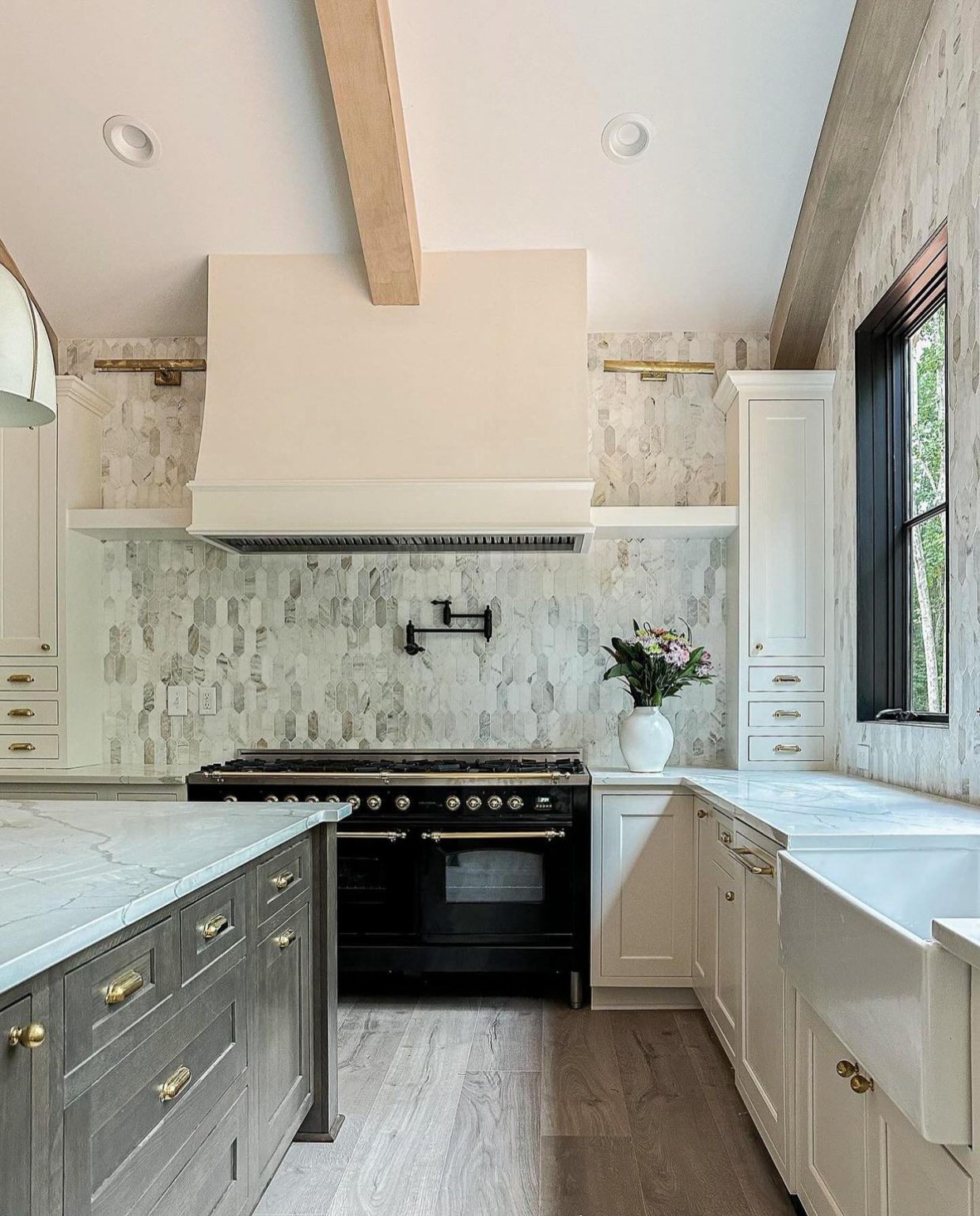 30 two-tone kitchen cabinets color combination ideas 2026