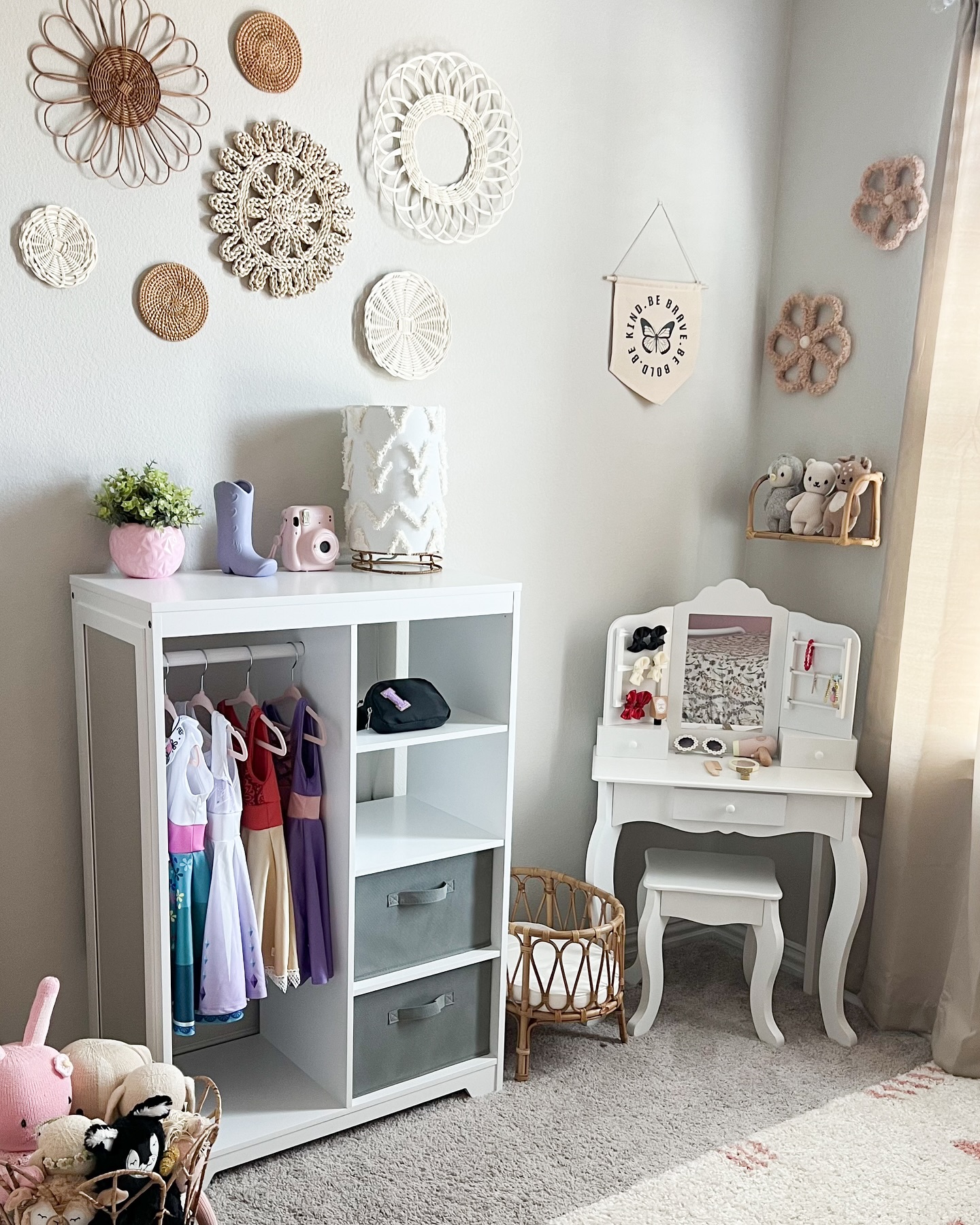 Dreamy Girls Bedroom Decor Ideas to Transform Any Space 2025