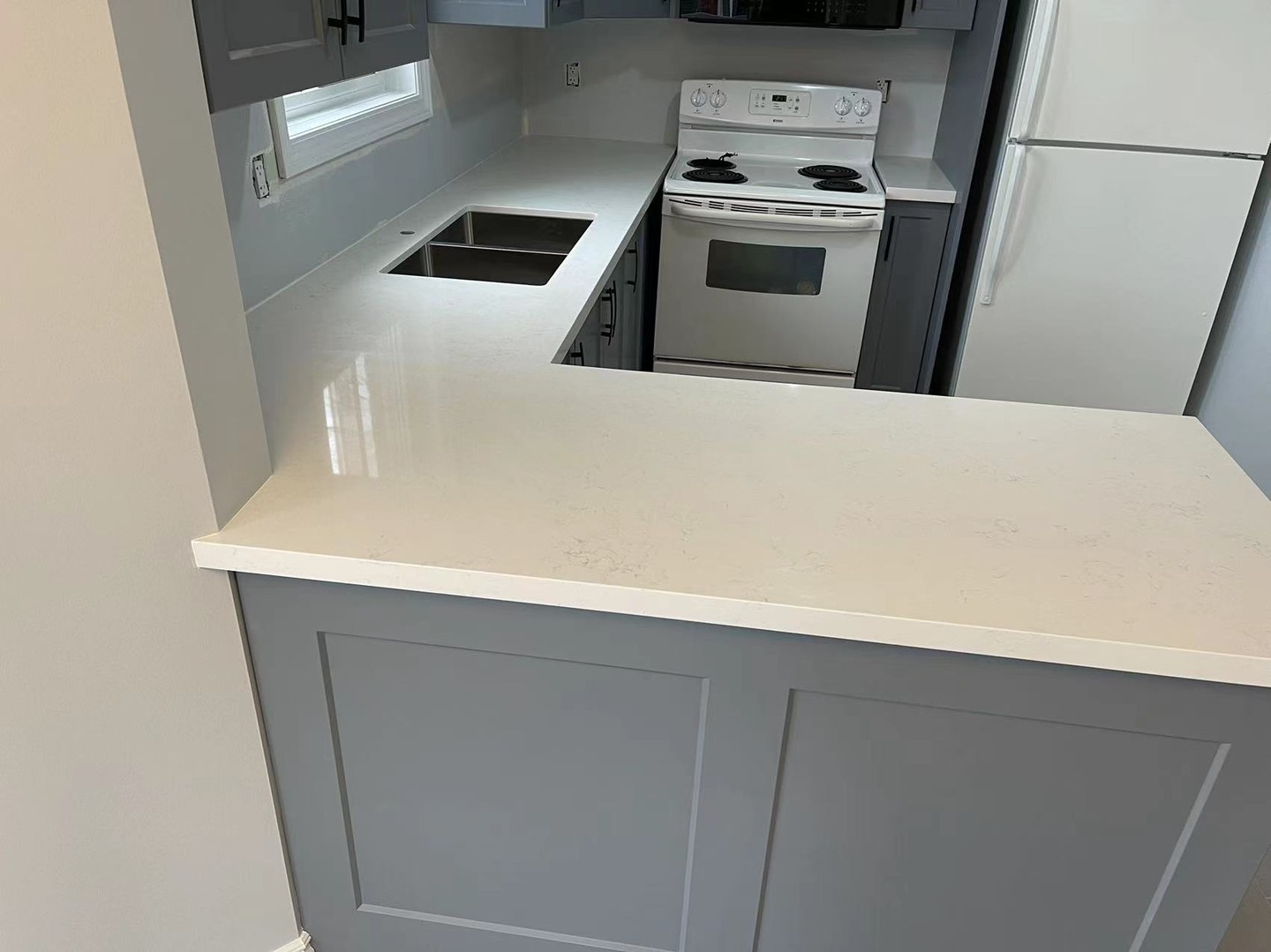 Small Corner Kitchen Designs That Pack a Big Punch 2026