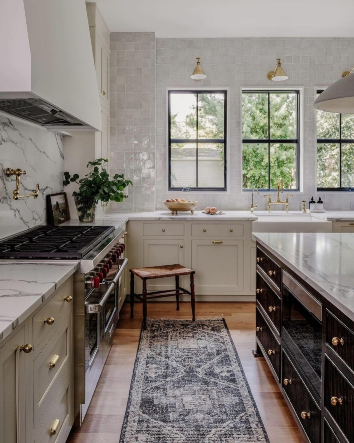 The Ultimate Guide to Kitchen Rugs for Hardwood Floors 2026