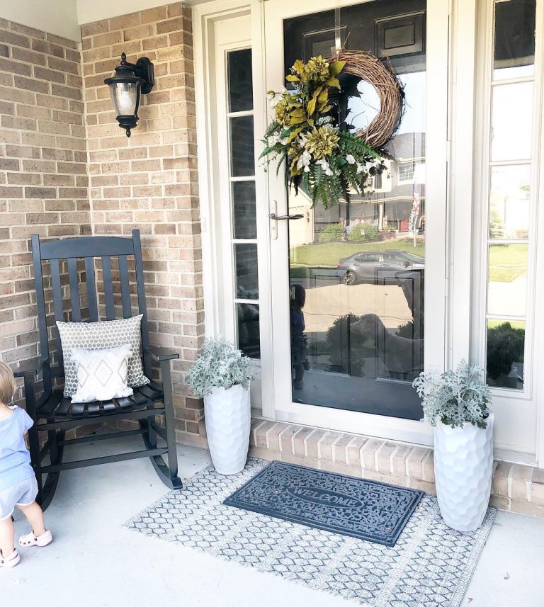 Transform Your Small Porch with These 15 Stylish Ideas 2026