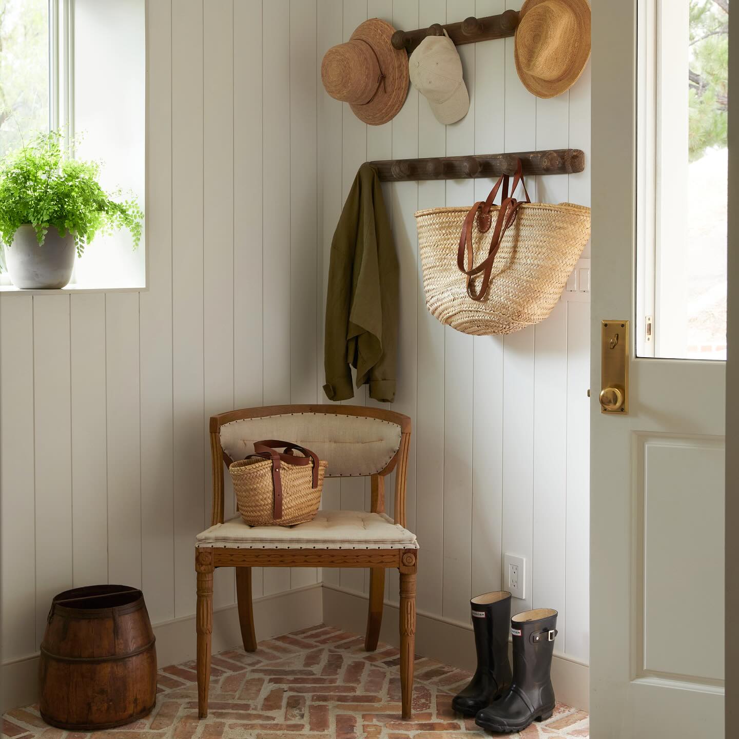 10 Astounding Mudroom Ideas that Marry Function with Style 2026